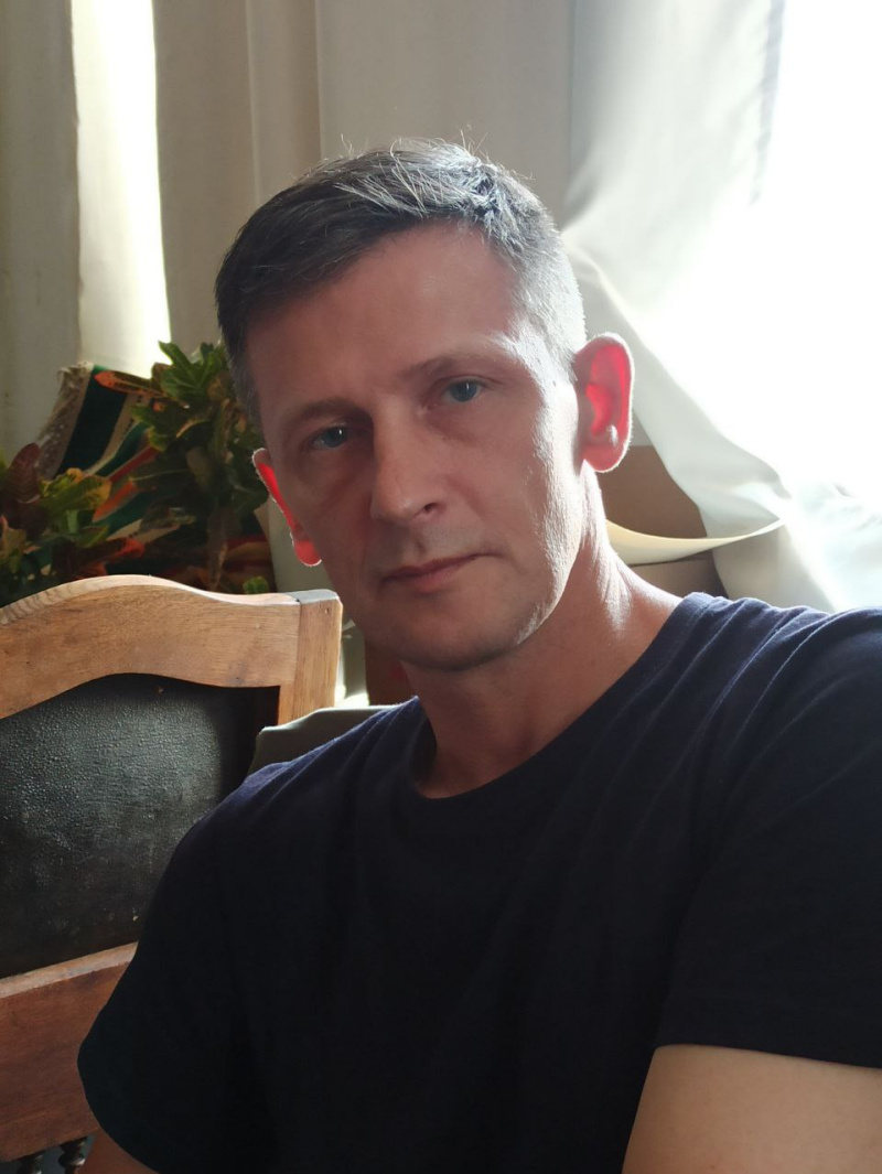 Mikhail Evgenievich Makarov (born in 07.09.1974) - 画家的生平、著名的作品、展览 | Arthive