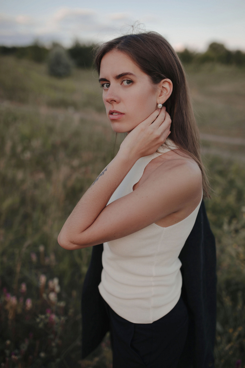 Olga Puzikova (born in 25.05.1993) – Biografie des Künstlers, bekannte ...