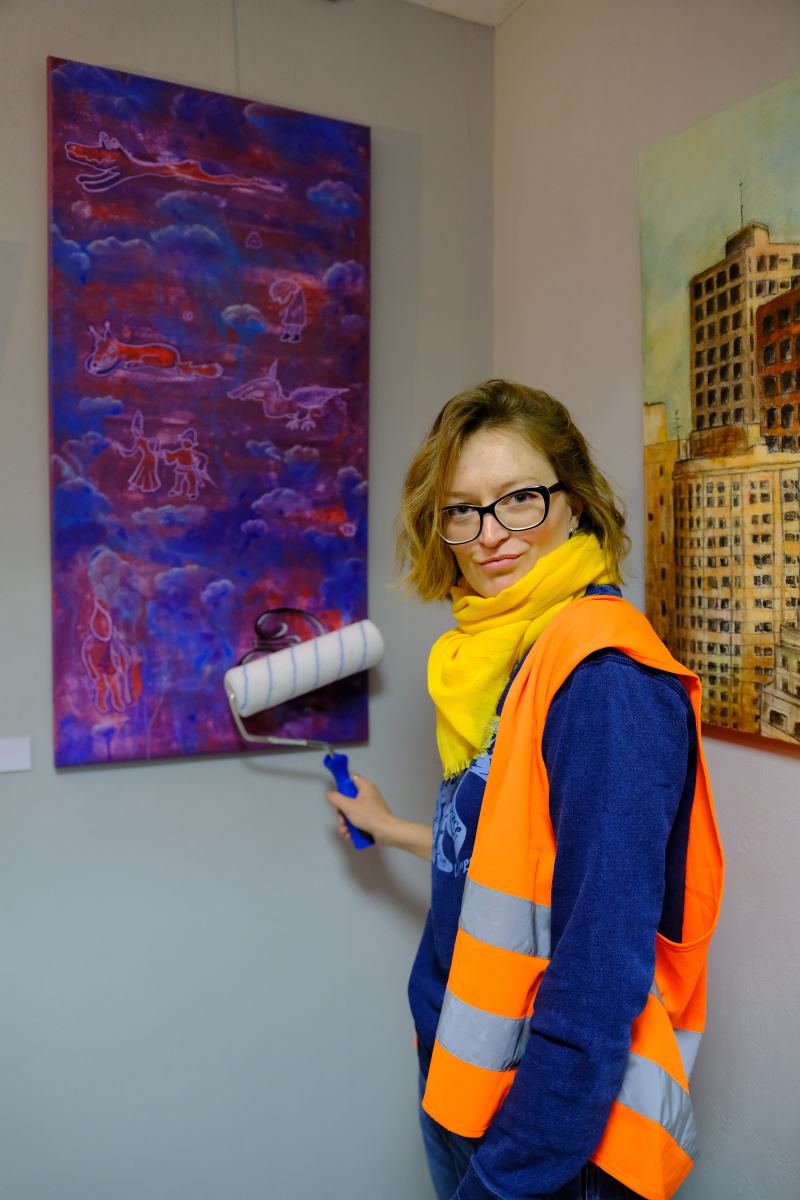 Winged Swings: exhibition 24 de mayo – 6 de junio, URBANFRESCO, Moscow ...
