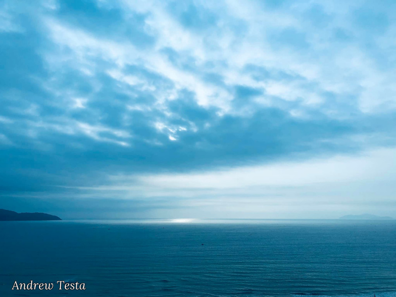 Andrew Testa A corner of the sea, 10.04.2018, 205×154×154 cm ...